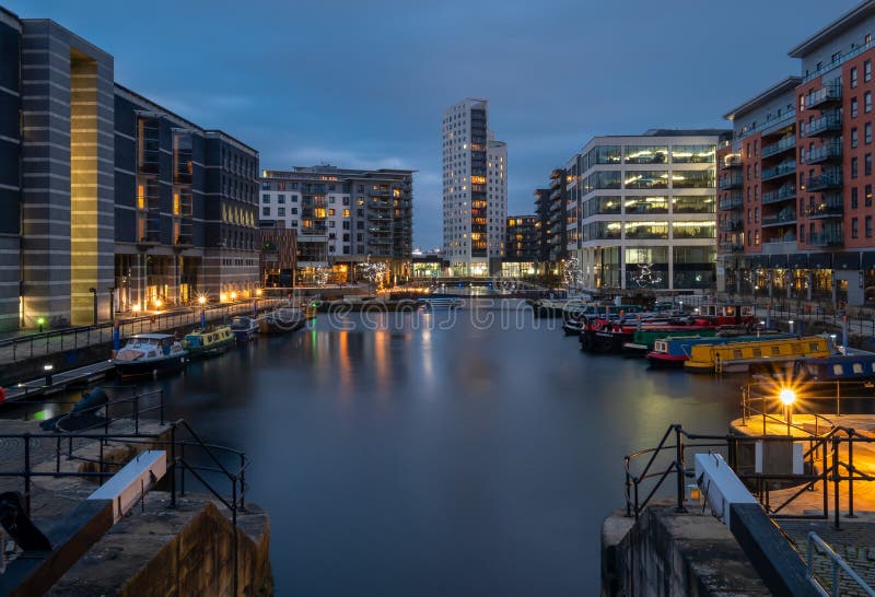Leeds Docks at dusk stock photo. Image of development - 135938206