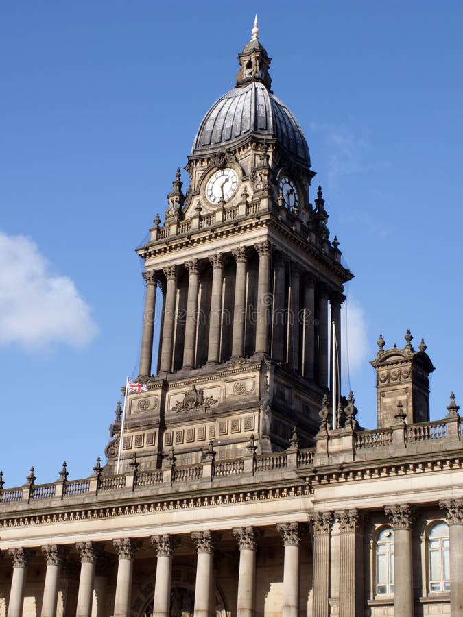Leeds Town Hall Clock stock image. Image of corinthian - 6834037