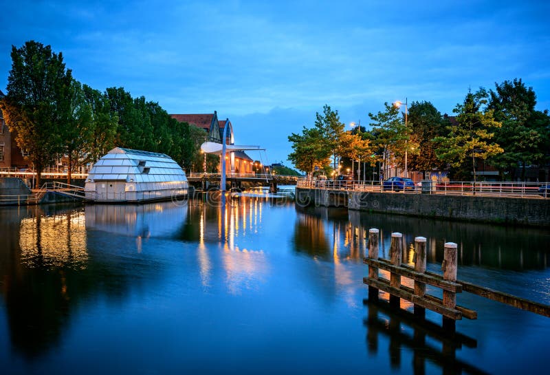 Strand op Wadden eiland stock foto. Image of atlantisch - 26654164