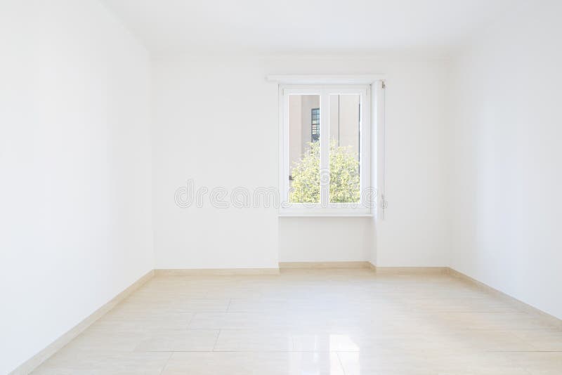 Lege Ruimte, Schone Witte Muren Na Vernieuwing Stock Afbeelding - Image ...