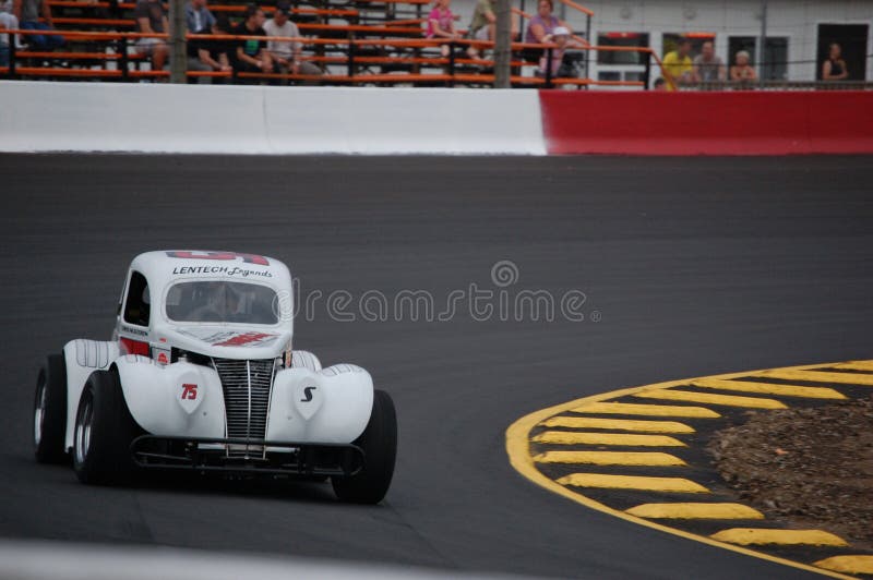 Legend Car Racing editorial stock image. Image of speed - 19140549