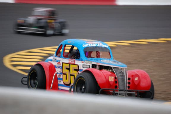 Legend Car Racing editorial image. Image of racing, speed - 19140555