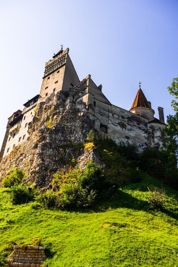 Legendario Castillo De Bran Dracula Castillo De Transylvania Imagen de ...