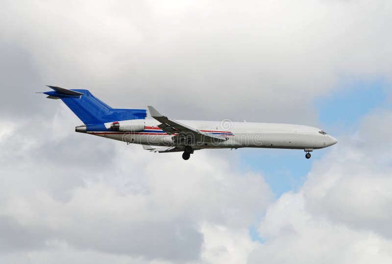 Legendary Boeing 727 Jet in Flight Stock Photo - Image of freight ...