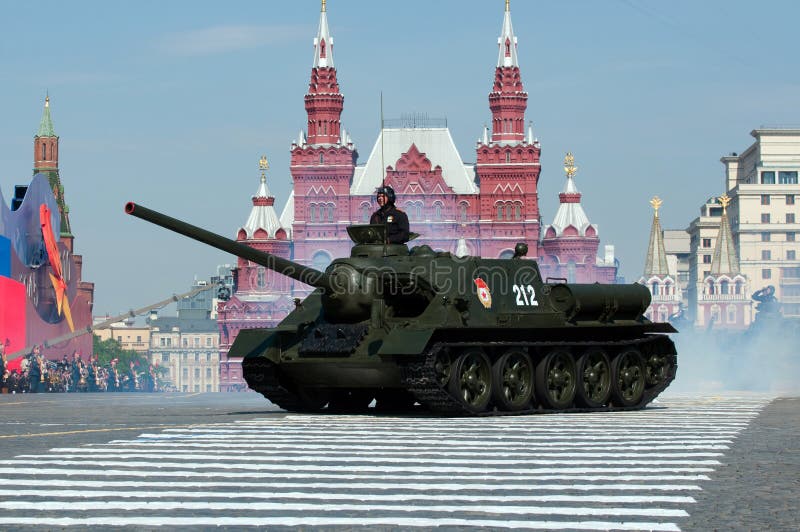 Legendary Soviet Tank Destroyer SU-100 Editorial Image - Image of ...