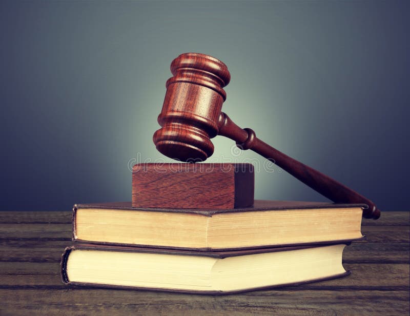 Legge immagine stock. Immagine di mucchio, giudizio - 119325041