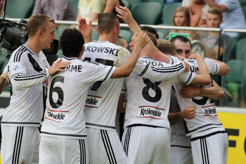 Legia Varsovia foto de archivo editorial. Imagen de taza - 58055908