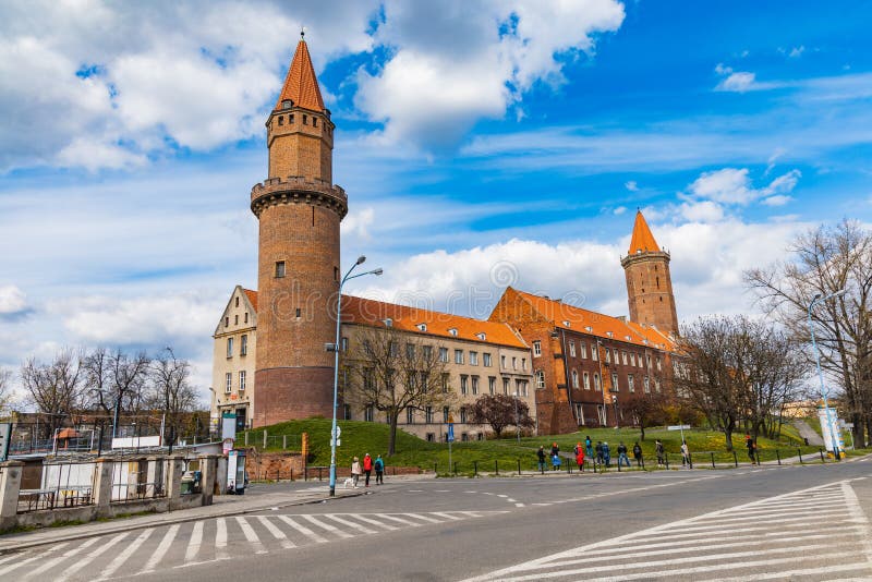 Facade of the Piast Castle in Legnica Editorial Photo - Image of ...