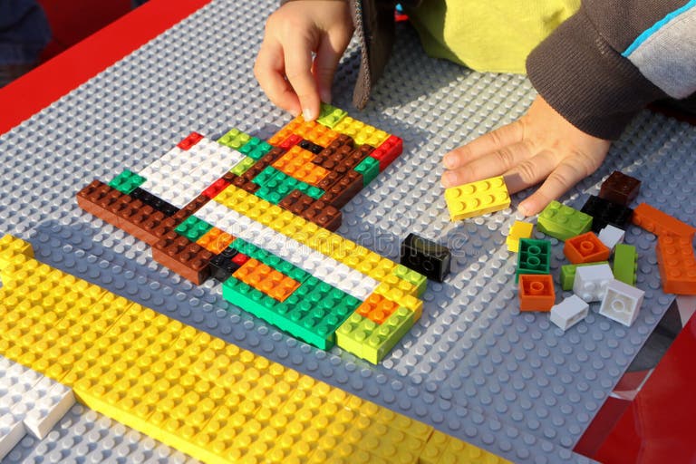 874 Cute Lego People Stock Photos - Free & Royalty-Free Stock Photos ...