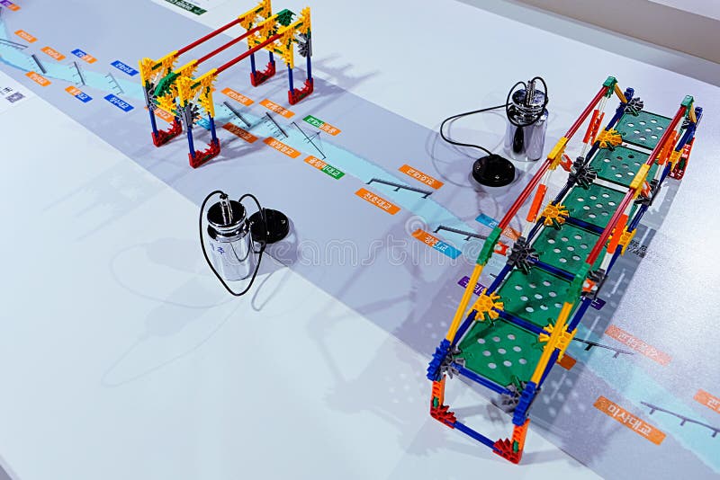 LEGO bridge editorial photo. Image of bridge, lake, canals - 211168501