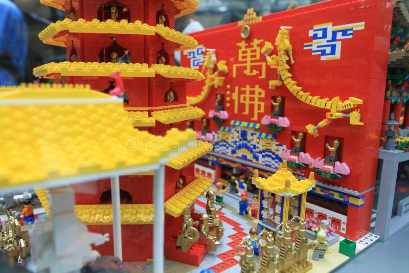 The Lego City, Building Blocks in Multiple Colours 22 April 2011 ...