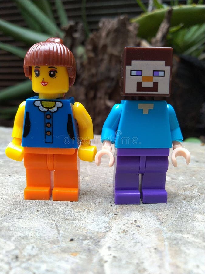 Lego couple editorial stock photo. Image of funny, figurine - 269894978