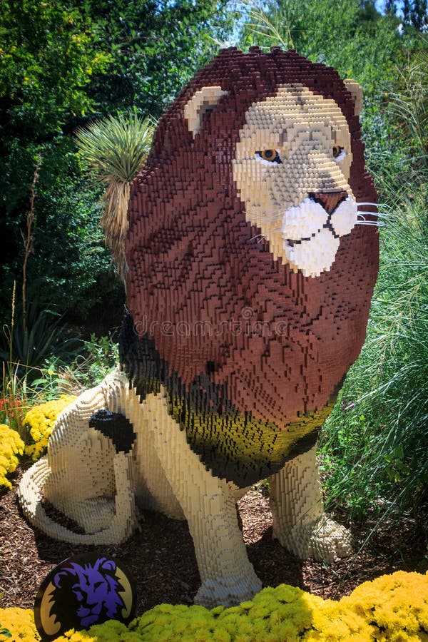 Lego Lion editorial stock photo. Image of exhibit, display - 60261473