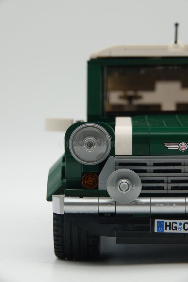 Lego Mini Cooper 10242 Creator Expert Editorial Image - Image of engine ...