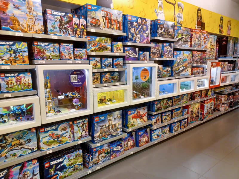 LEGO store inside view editorial photo. Image of logo - 383284151