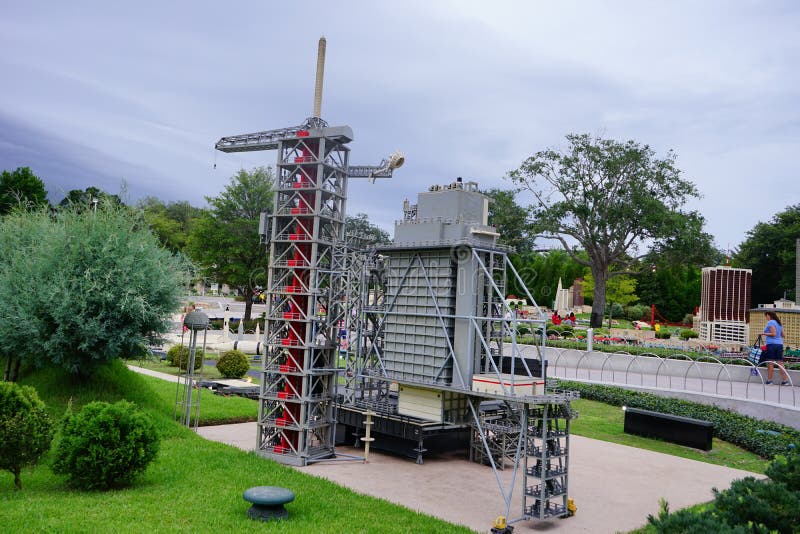 Legoland Florida editorial image. Image of character - 64646750