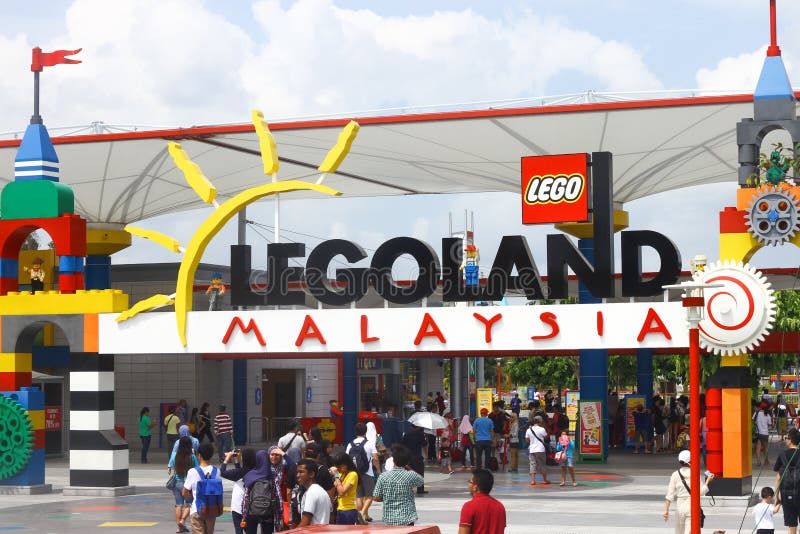 Lego Land Malaysia Logo