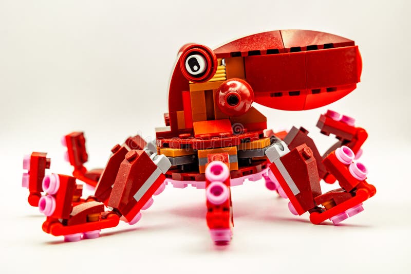 Legos are All Underwater Themed and Feature an Underwater Sub and ...