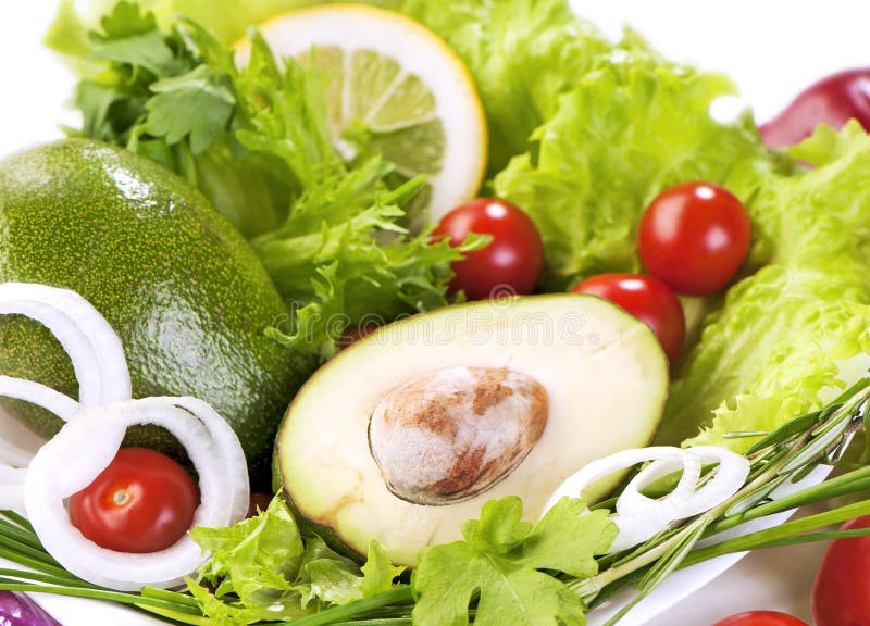 Legumes Frescos E Verdes Com Abacate No Centro Foto de Stock - Imagem ...