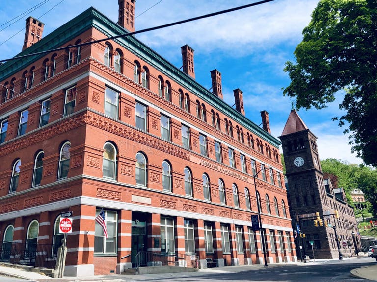 Lehigh Coal & Navigation Building and Clock Tower Editorial Stock Photo ...