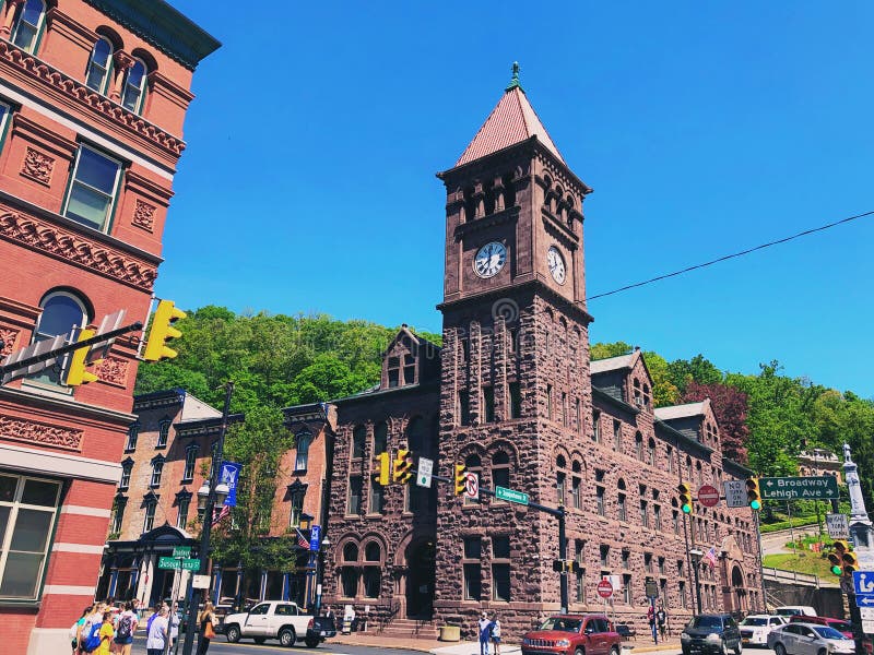 Lehigh Coal & Navigation Building and Clock Tower Editorial Stock Photo ...