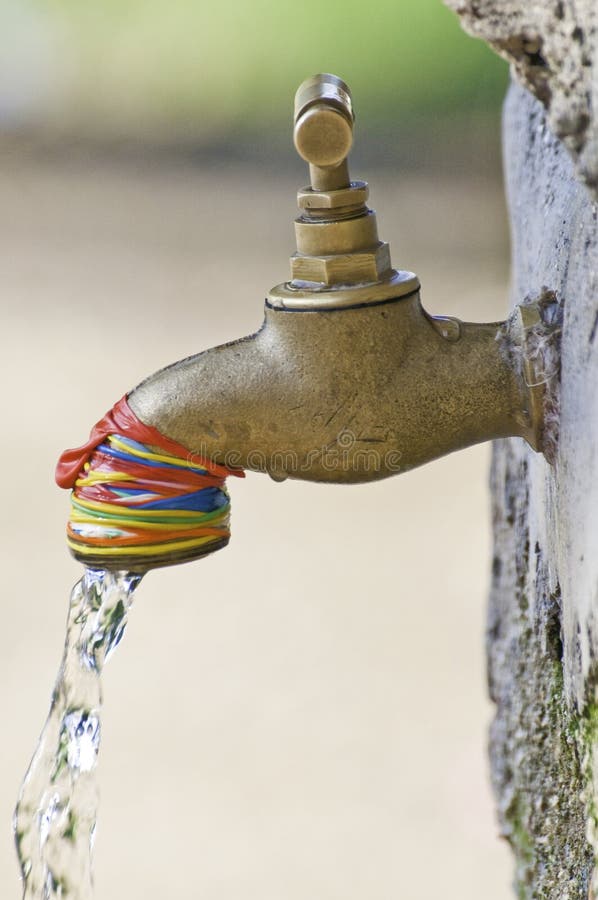 Waterrad stock foto. Image of water, milieu, irrigatie - 17589724