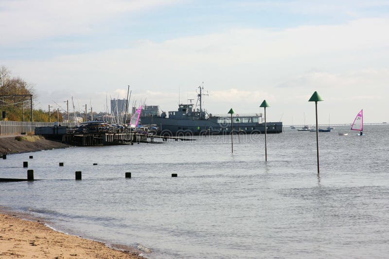 Leigh old town beach editorial stock photo. Image of leigh - 130573338