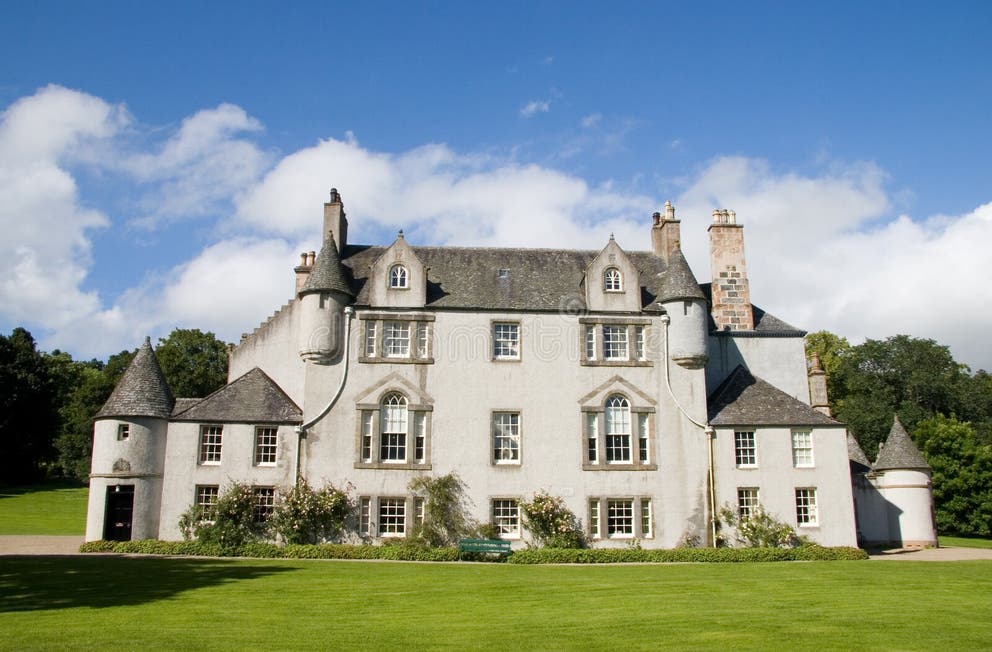 Leith Hall Castle stock photo. Image of fort, home, crest - 3021902