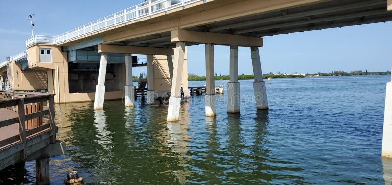 Lemon Bay in Englewood Florida Stock Image - Image of horizon, cloud ...