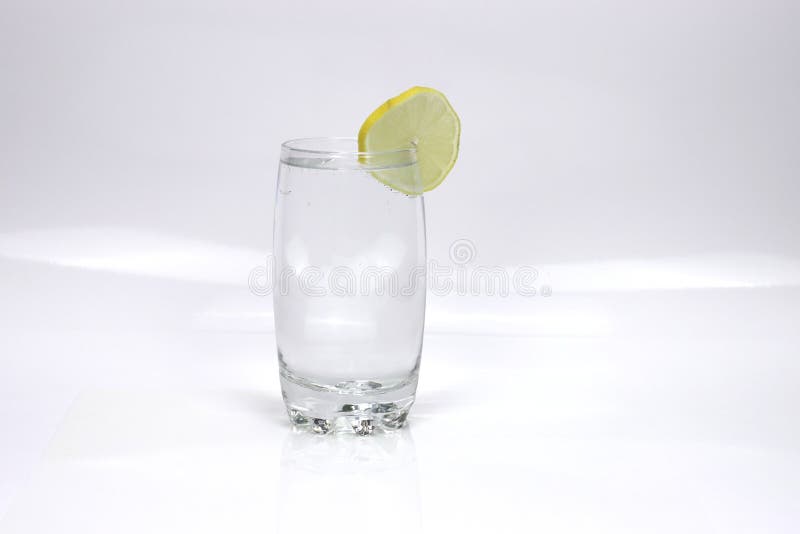 Lemon in clear soda water stock image. Image of juice - 169775961