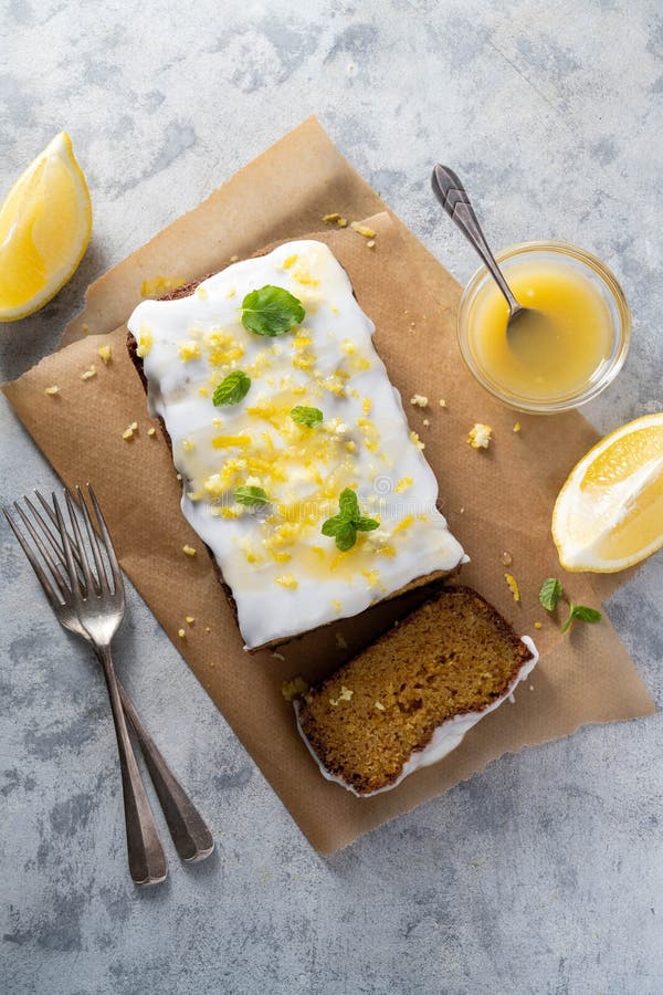 Lemon Drizzle Loaf Cake, Homemade Sponge Soft Cake with Sugar Icing ...