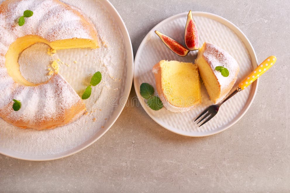 Lemon Ring Cake with Icing Sugar Served Stock Image - Image of icing ...