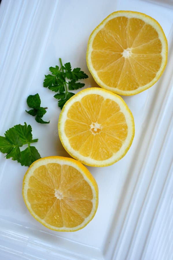 Lemon slices on tray stock image. Image of green, slices - 84549621