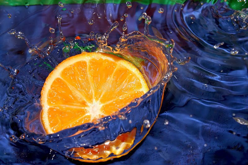 Lemon Splashing in Blue Water Stock Image - Image of splashes, purity ...