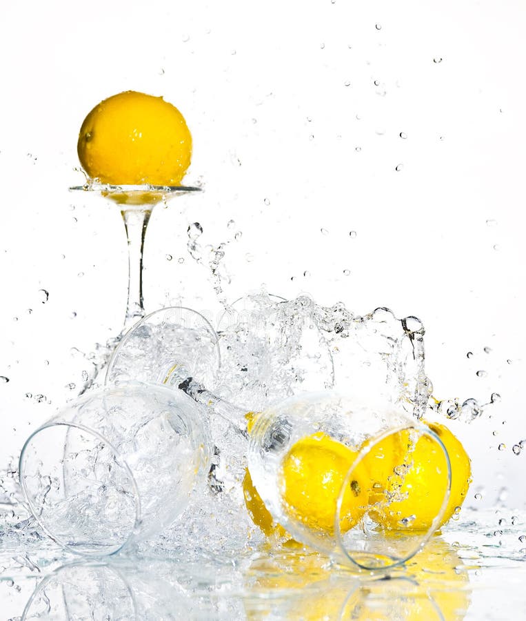 Lemon In Water Picture. Image: 4159690