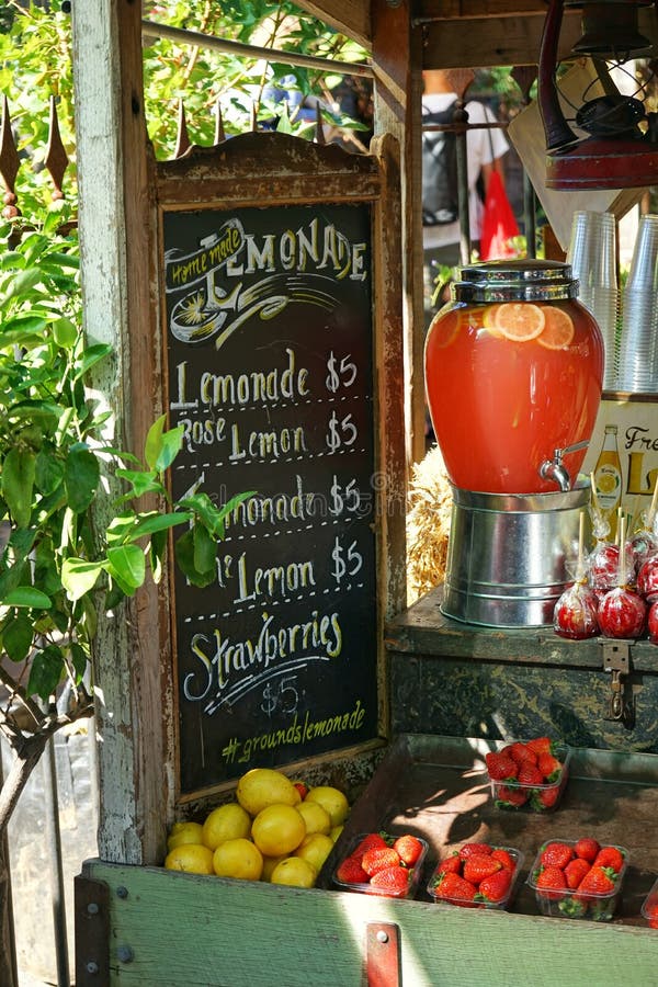 Lemonade stand editorial photography. Image of stand - 93736262