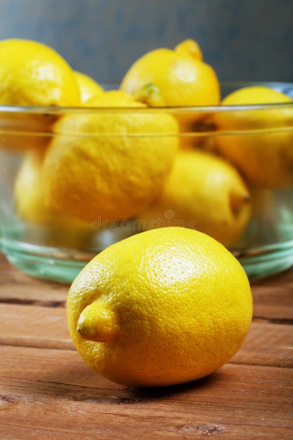 Lemons in a glass plate stock image. Image of fresh, fruit - 48679669
