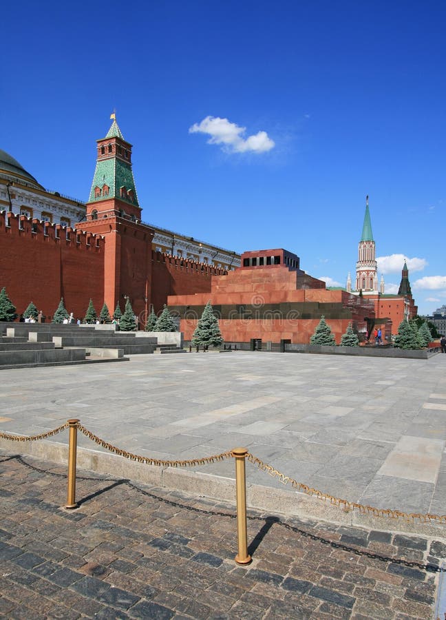 Red Square, Lenin Mausoleum And Moscow Kremlin Stock Image - Image of ...