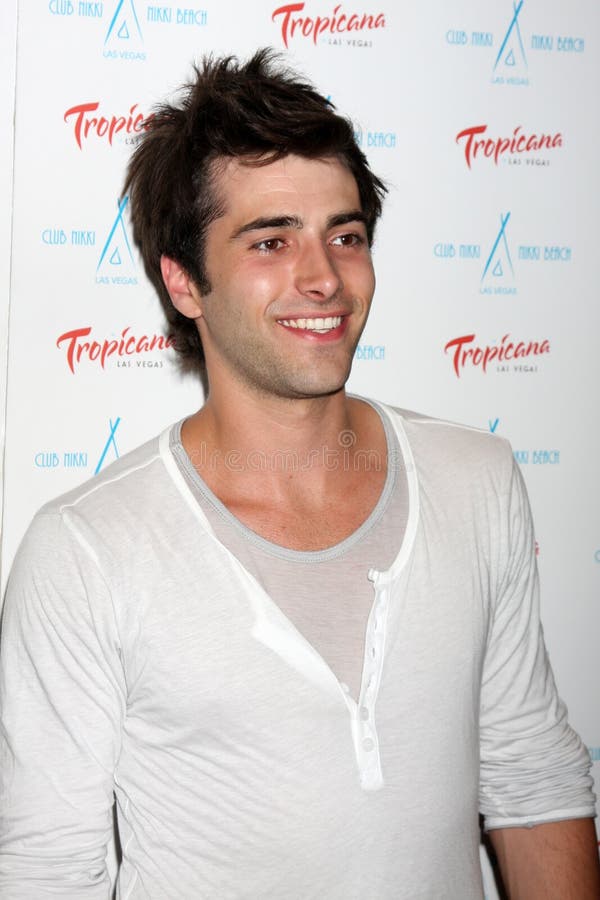 Lenny Platt editorial photography. Image of beach, emmy - 24037452