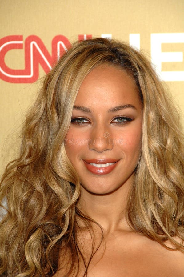 Leona Lewis,CNN Heroes editorial image. Image of heroes - 24725915