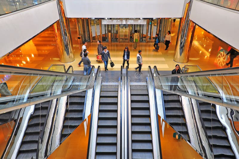 Escalators photo stock. Image du escalators - 15722038