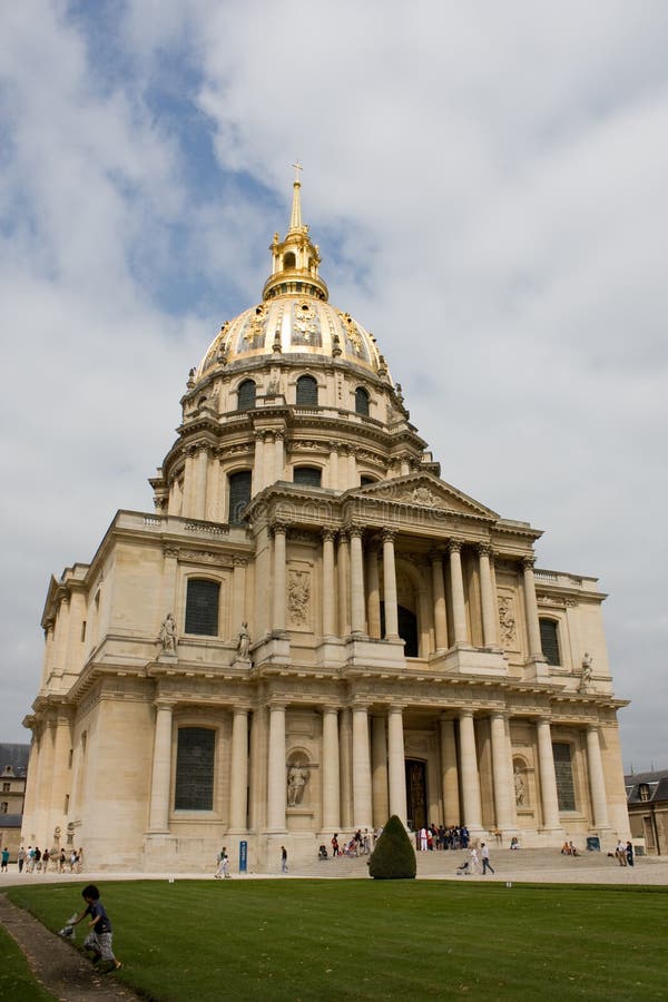 Les Invalides editorial photography. Image of summer - 17627212