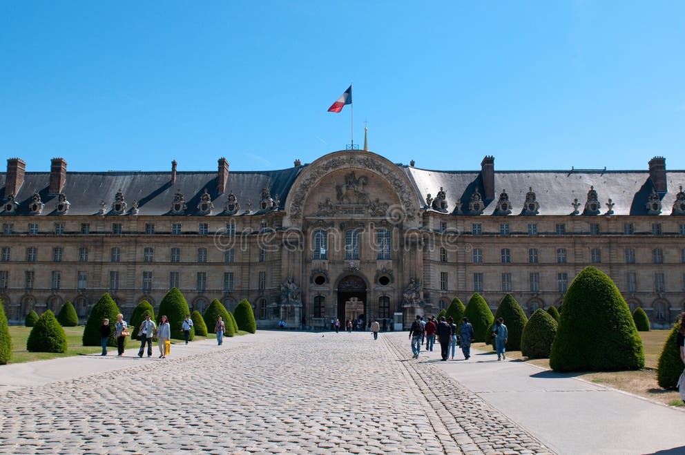 Les Invalides Hospital in Paris Editorial Stock Image - Image of church ...