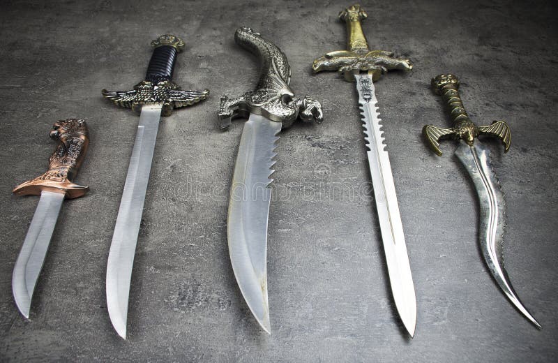 Les Poignards Et Les Couteaux Se Ferment Photo stock - Image du arabe ...