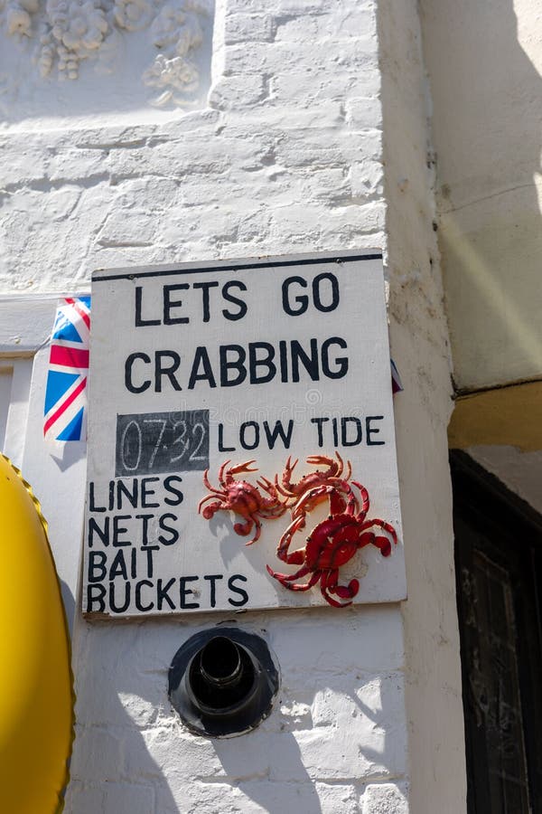 Lets Go Crabbing Sign on Low Tide in Broadstairs Editorial Photography ...