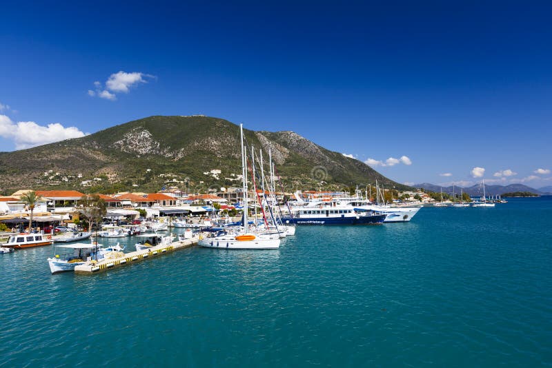 Leucade photo éditorial. Image du grec, ionien, village - 102405591