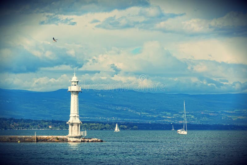Leuchtfeuer Auf Dem See Leman in Genf, Stockbild - Bild von leuchtfeuer ...