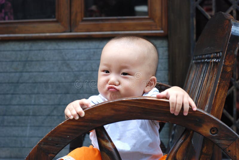 Boze Baby stock illustratie. Illustration of baby, iraten - 194440