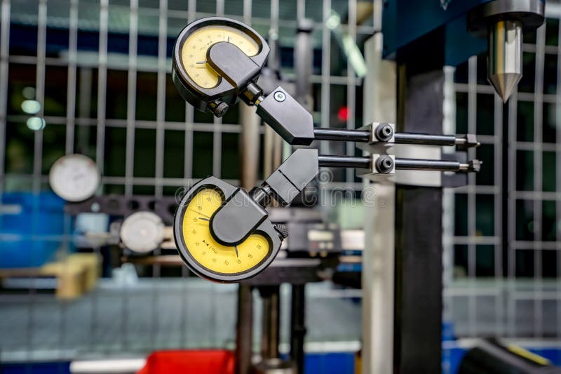 Lever Type Indicators for Measuring and Checking the Runout and ...