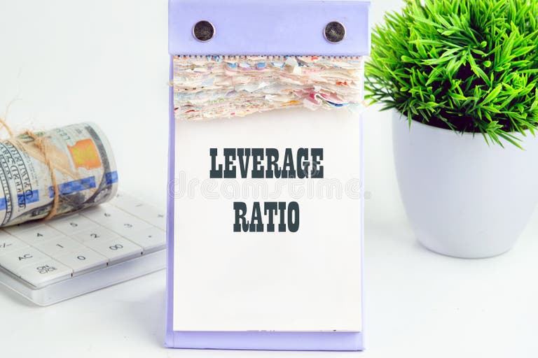 LEVERAGE RATIO Text on a Desktop Calendar on a Light Background Stock ...